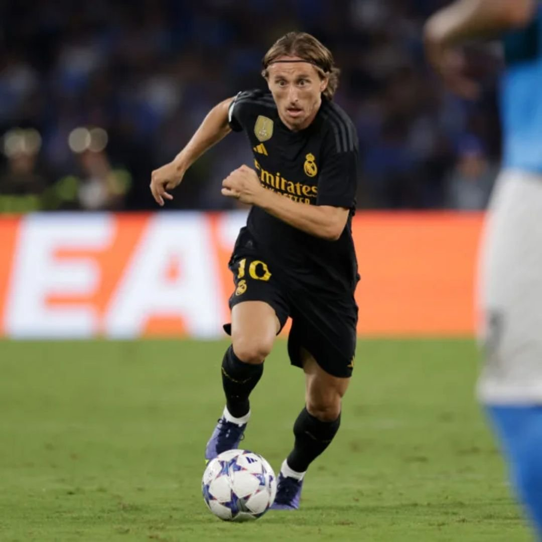 Modric Real Madrid match shirt Modric Real Madrid match shirt